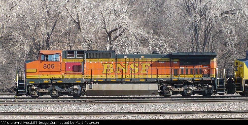BNSF 806